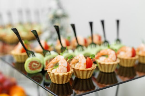 Appetizer Calculator: How Many Appetizers Per Person for Any Party