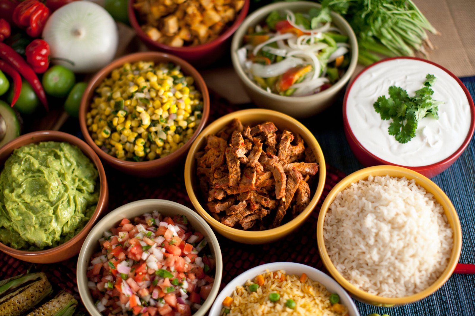 Taco Bar Calculator: Meat & Toppings for 10–100 Guests | Summer & Cinnamon