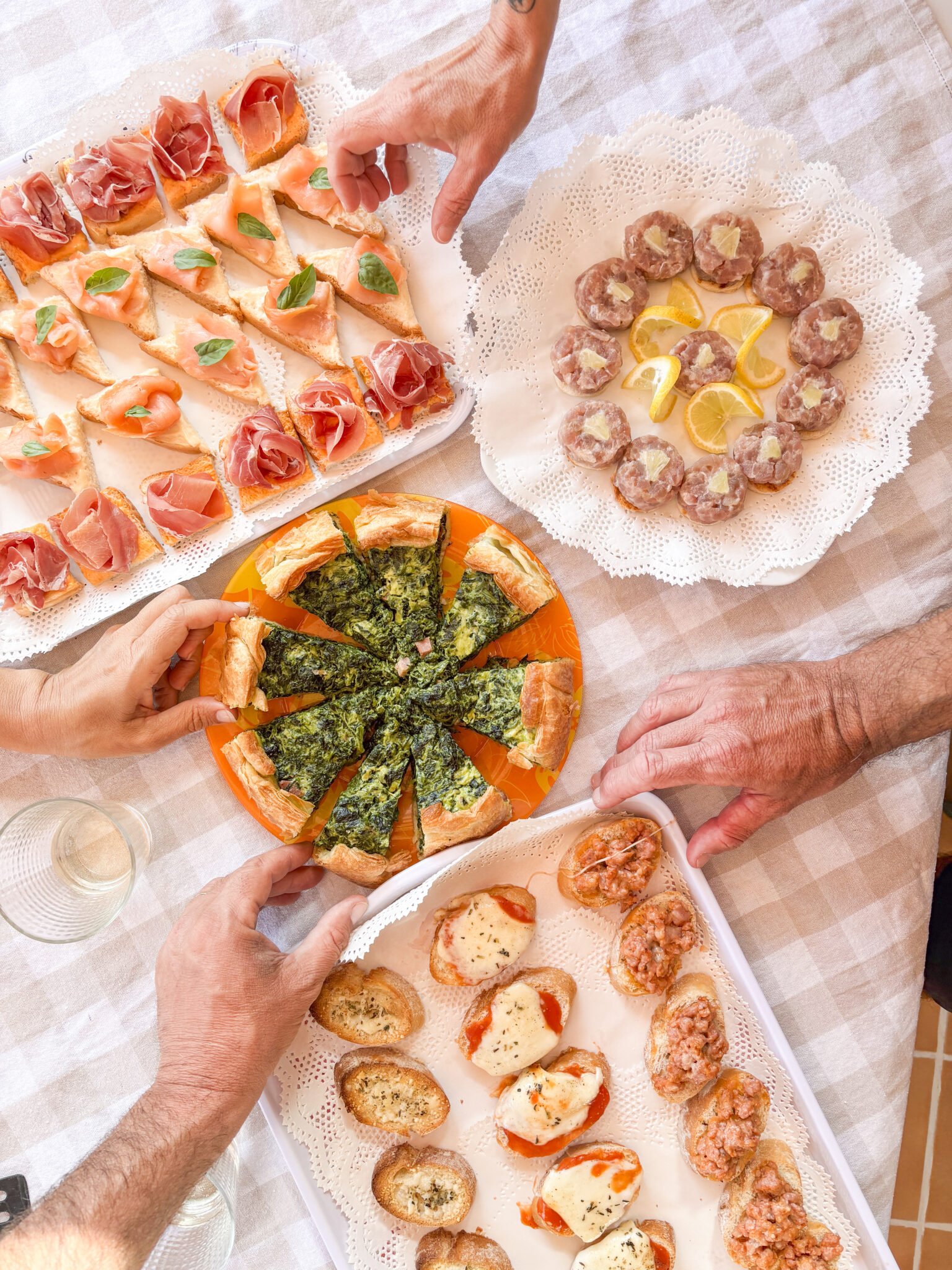 Appetizer Calculator: How Many Appetizers Per Person for Any Party