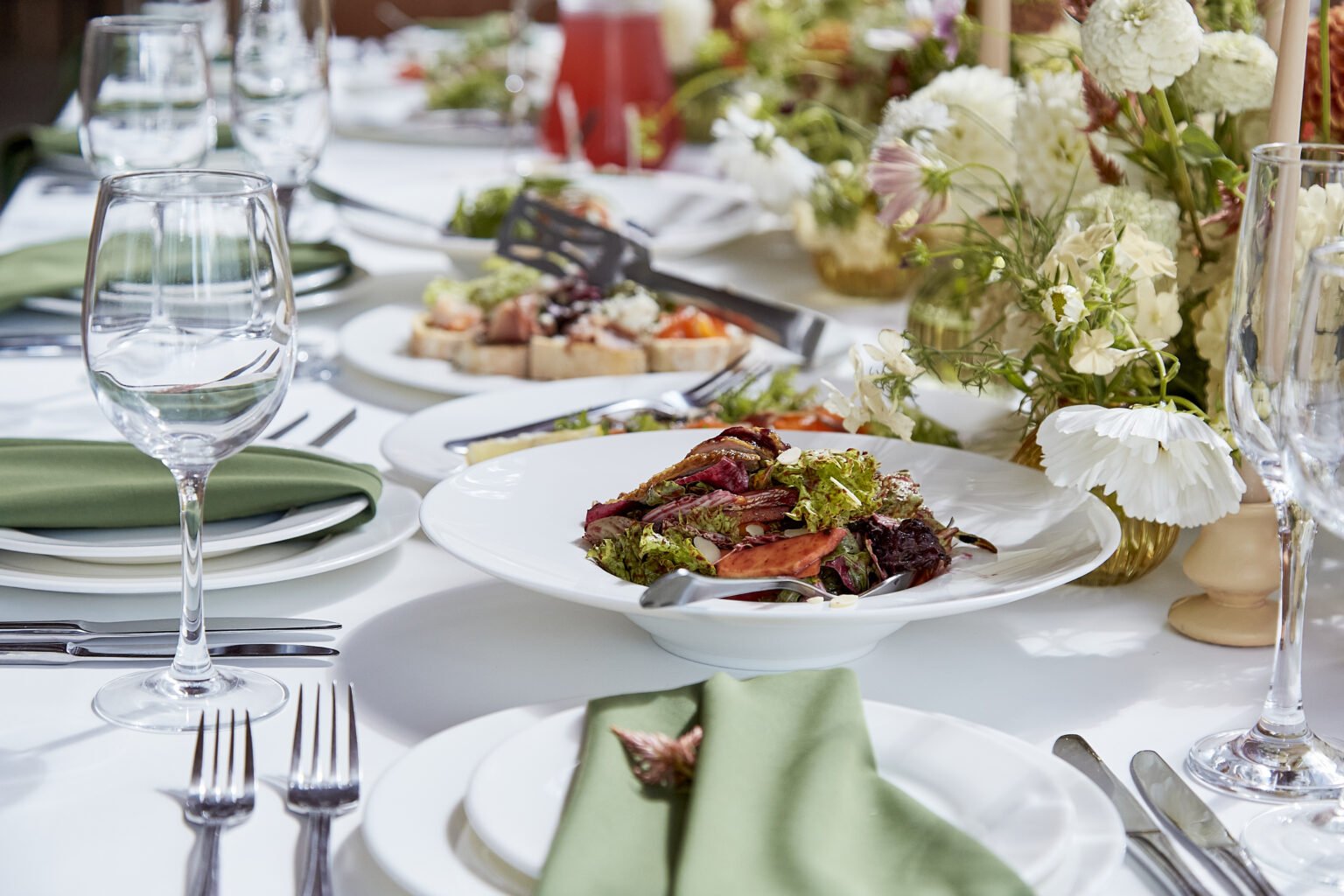 Party Food Calculator: How Much Food for 25, 50, 75 or 100 Guests