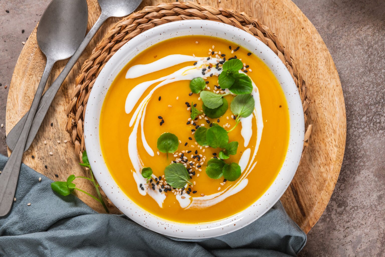 Soup Per Person Calculator: How Many Cups for Any Crowd | Summer & Cinnamon