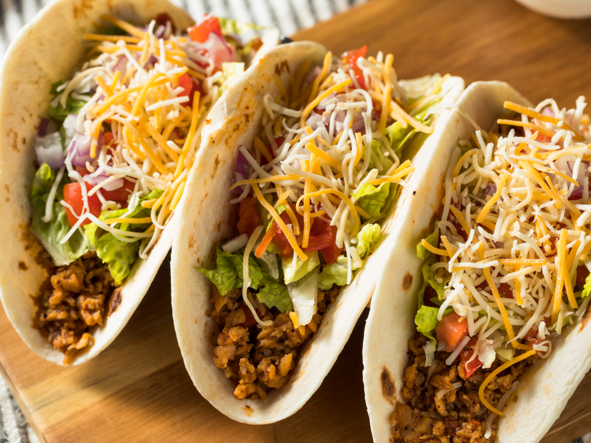 Taco Bar Shopping List: Exact Amounts for 10–50 Guests | Summer & Cinnamon